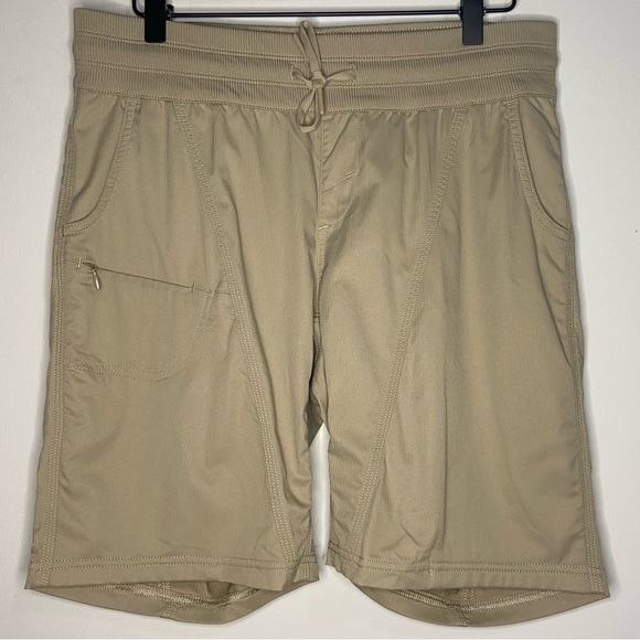 The North Face | Shorts | The North Face Tan Shorts Medium | Poshmark